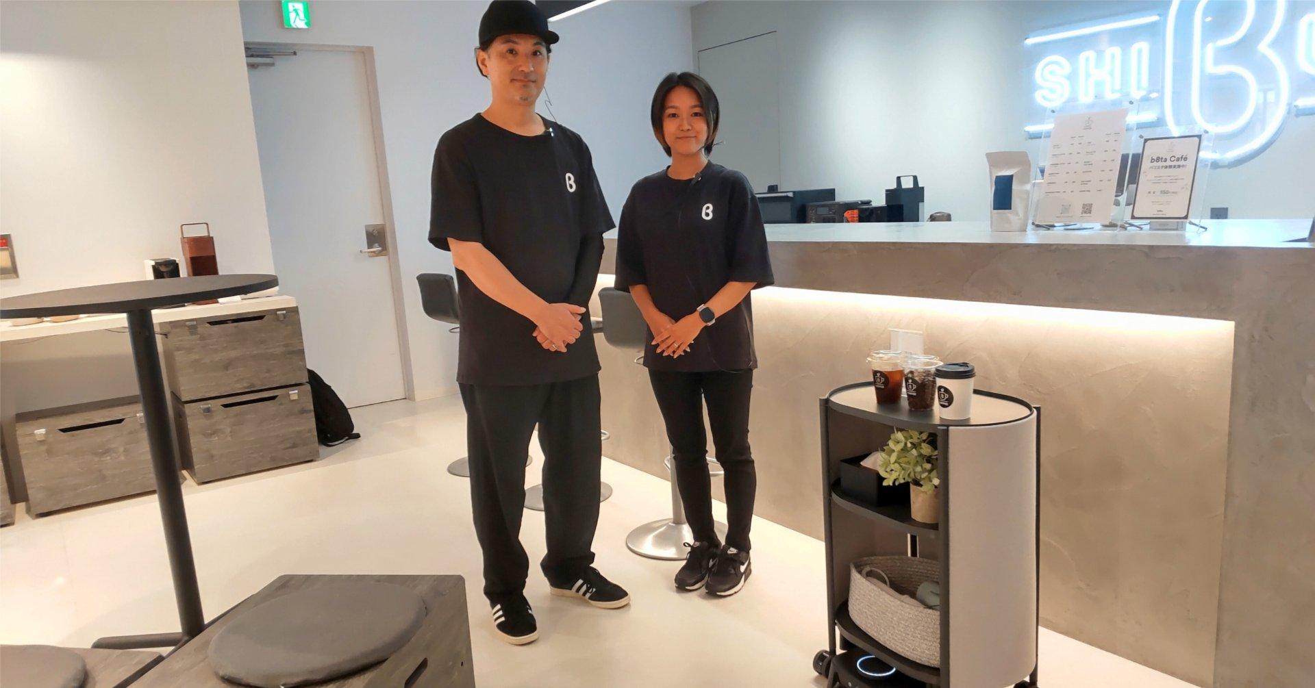 飲食店での配膳ロボット：b8taカフェ様のカチャカ導入事例 | Kachaka(カチャカ)